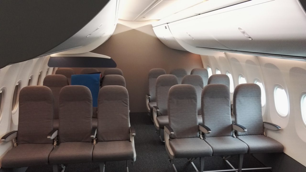 Boeing 737: From the Factory to the Delivery - Flight-Report